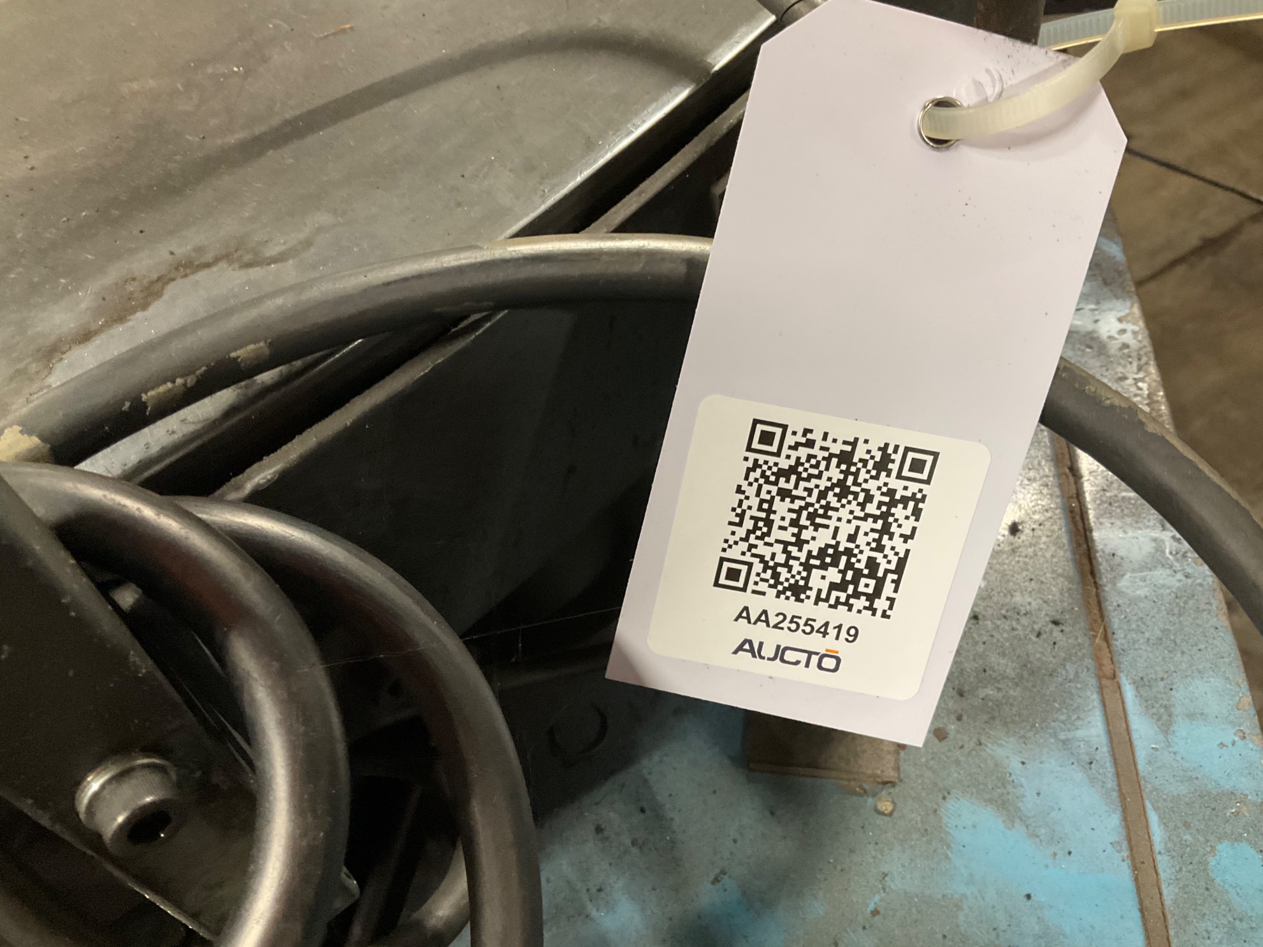 QTY 2: FEEDER TABLES