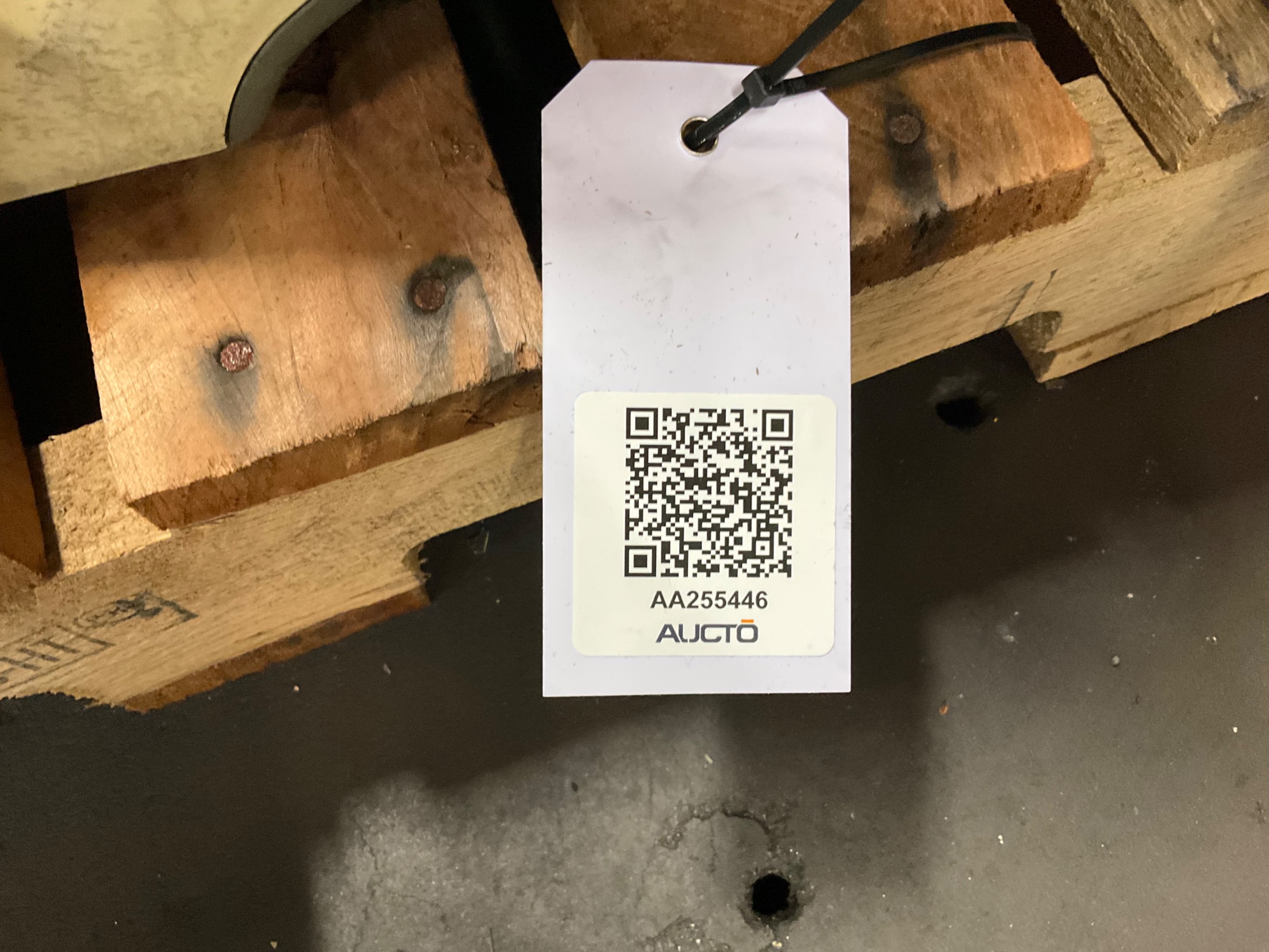 QTY 4: TOTALCOMP TCM2 SCALES