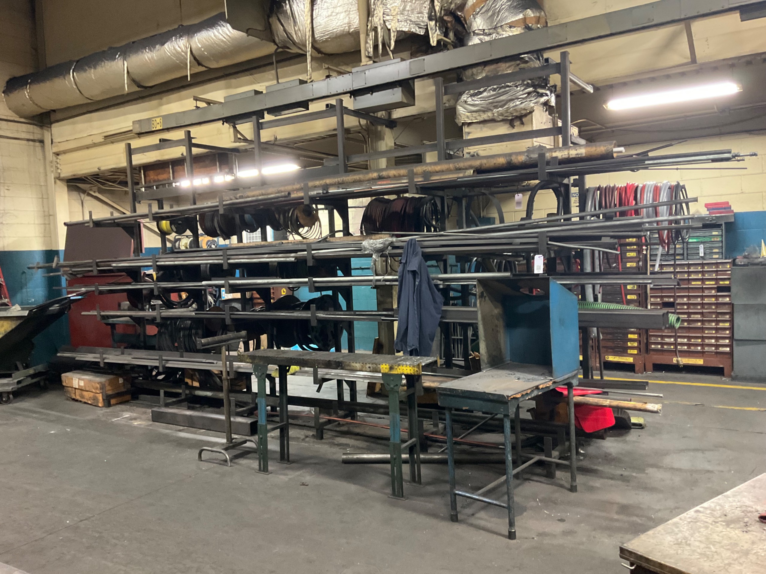 BULK QTY OF PIPING WITH RACKING