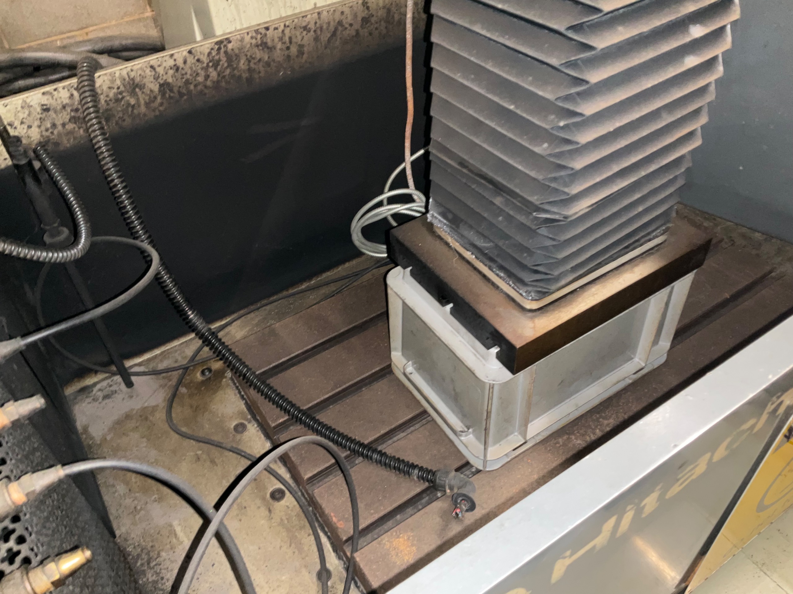 HITACHI A 45 RAM CUT CMM MACHINE