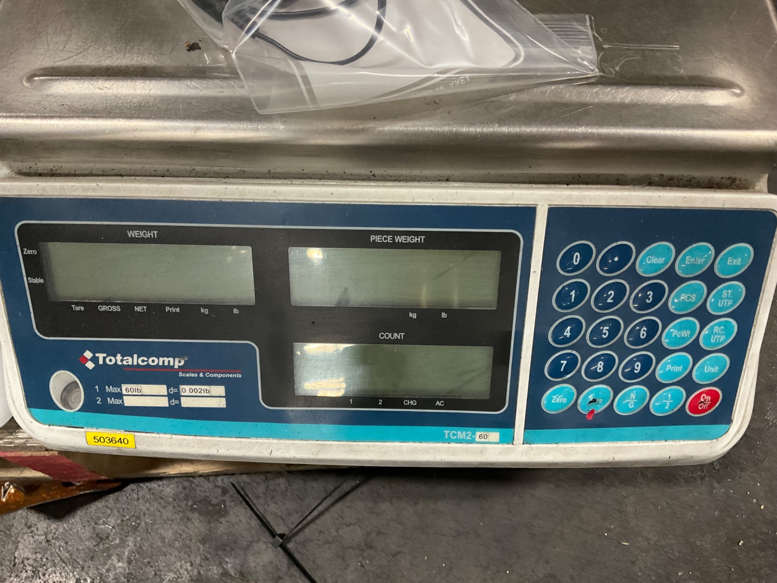 QTY 4: TOTALCOMP TCM2 SCALES