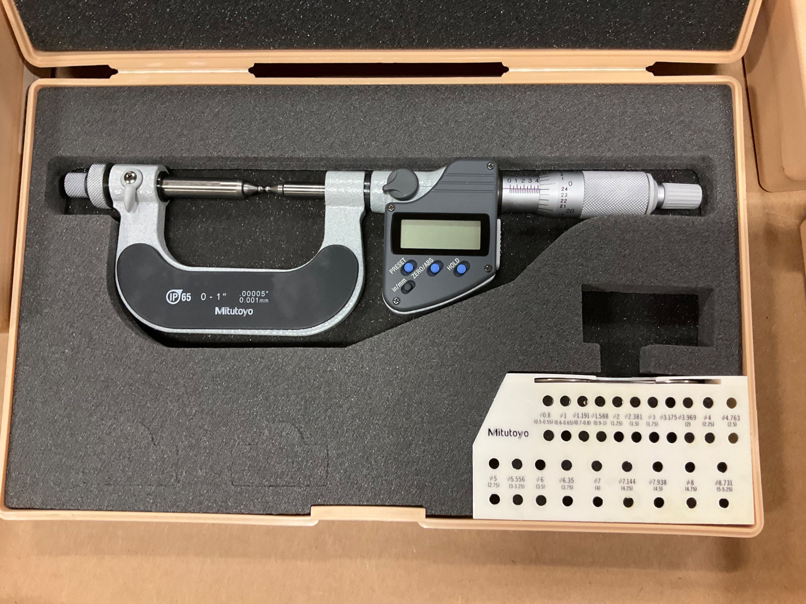 QTY 11: MITUTOYO MICROMETERS