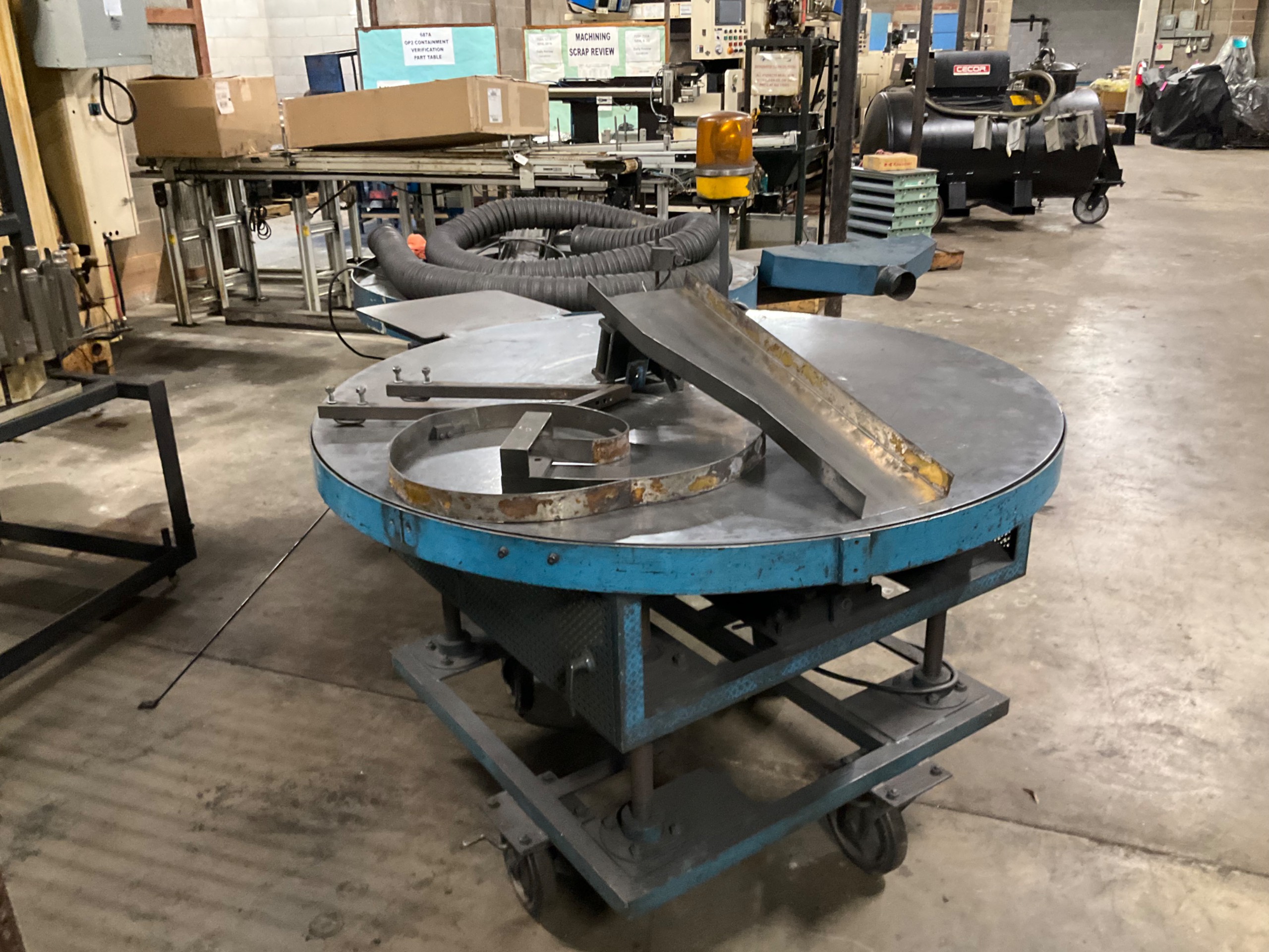 QTY 2: FEEDER TABLES