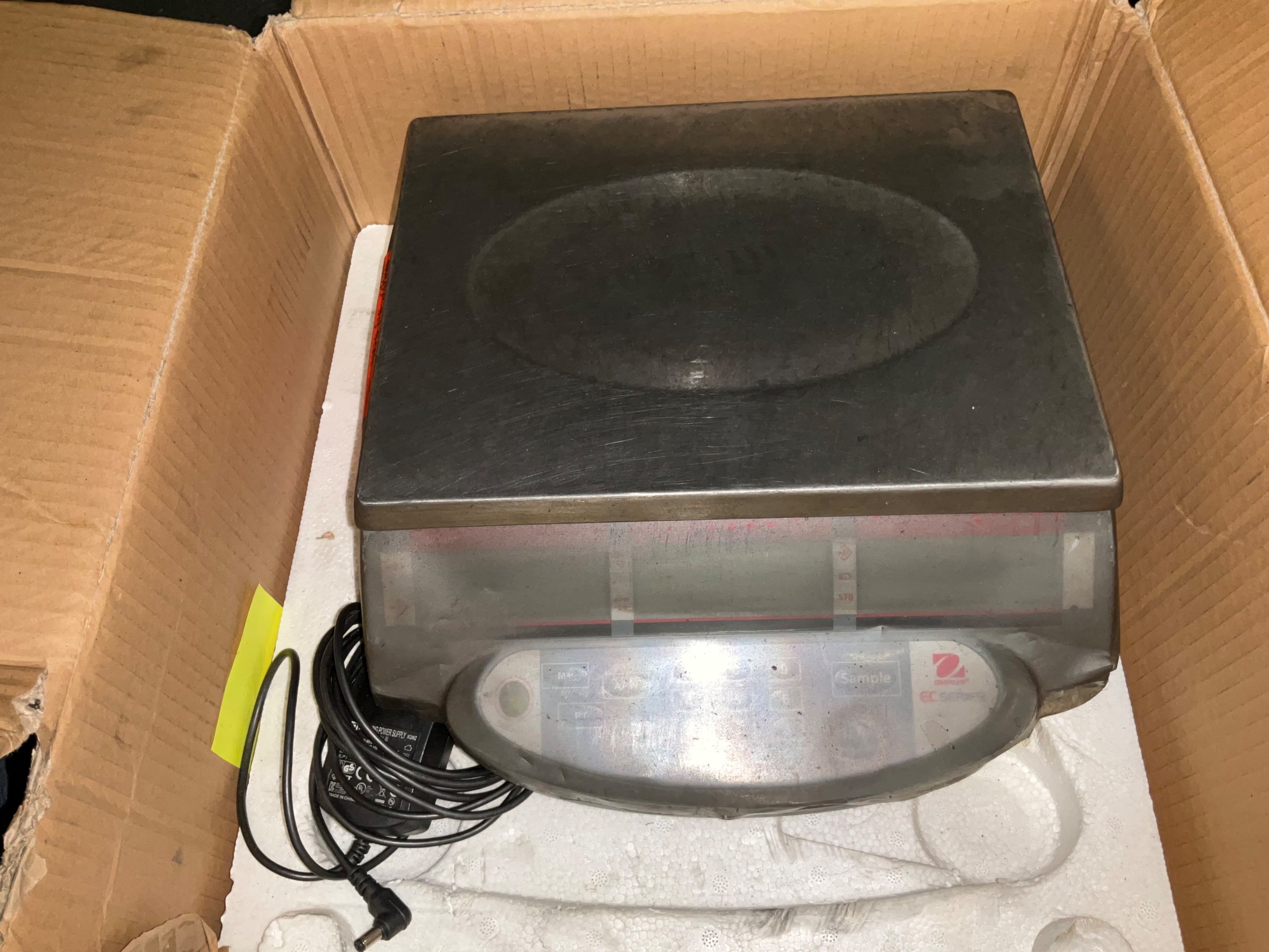 BULK QTY OF BENCH SCALES