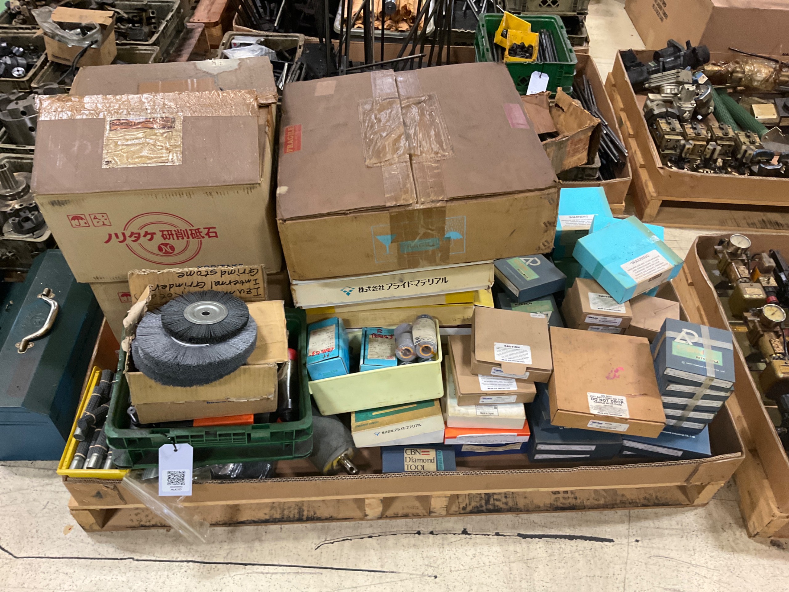 BULK QTY OF GRINDING WHEELS & ABRASIVES