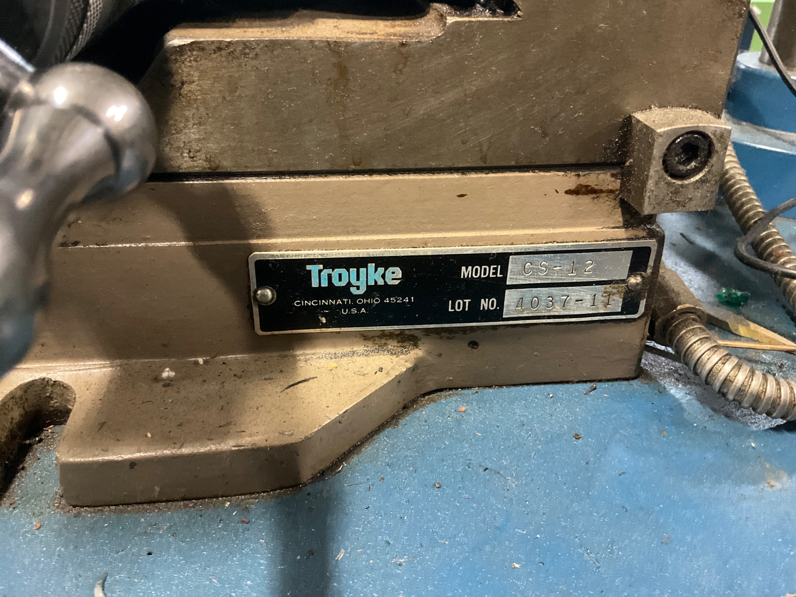 TROYKE CS-12 ROTARY TABLE WITH DRO