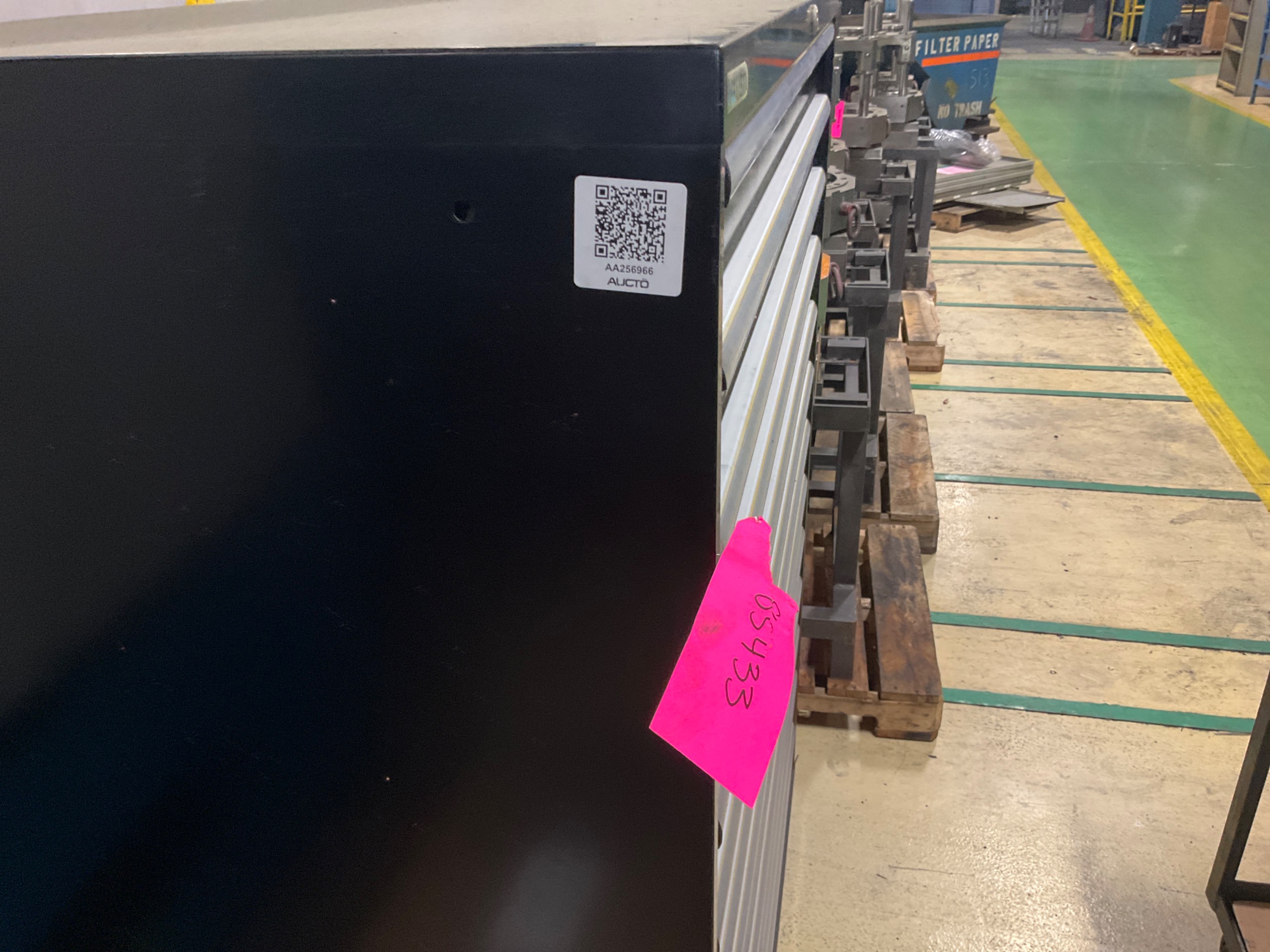 LISTA DRAWER CABINET