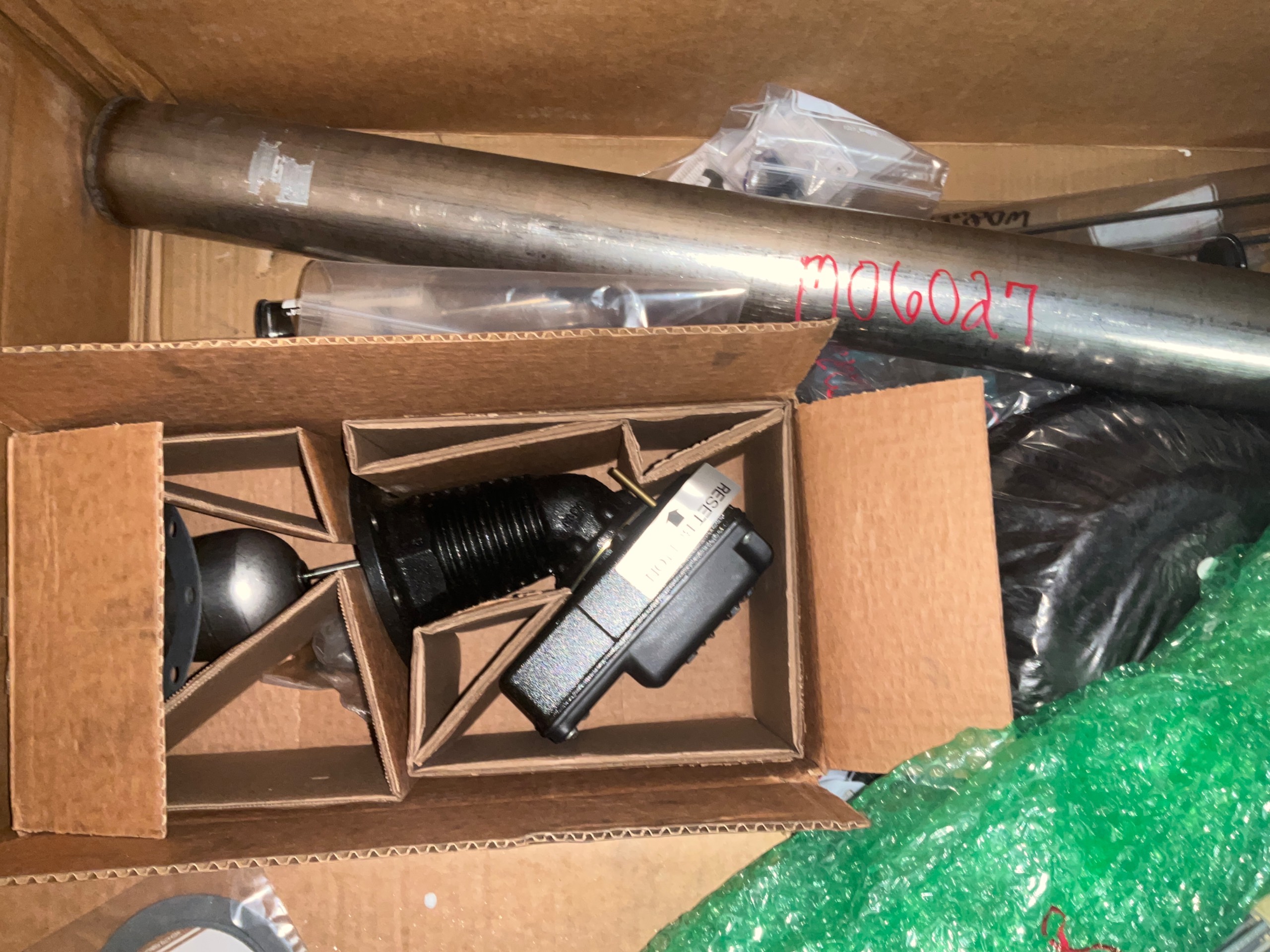 BULT QTY OF FURNACE PARTS