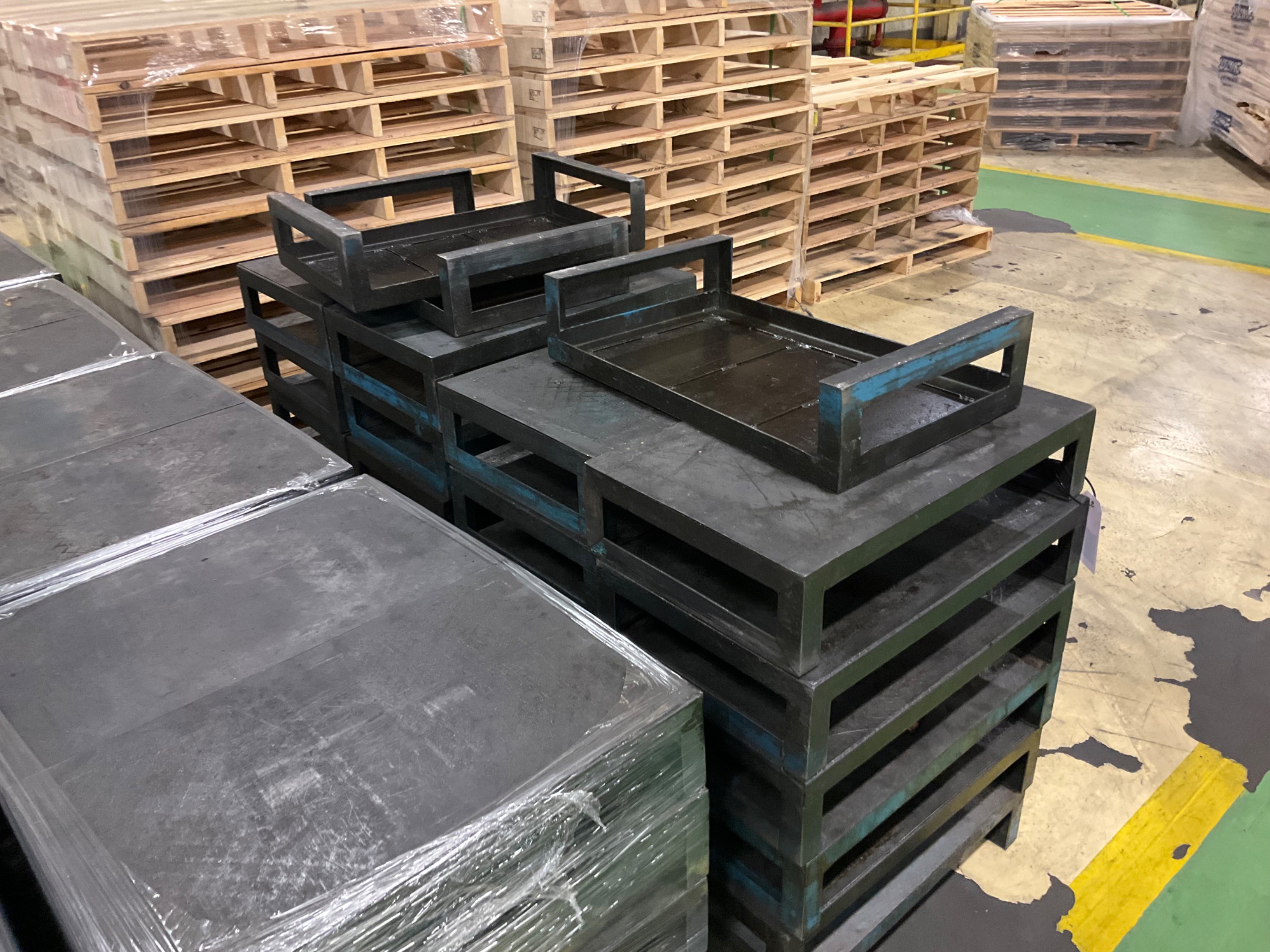 BULK QTY OF FURNACE TRAYS