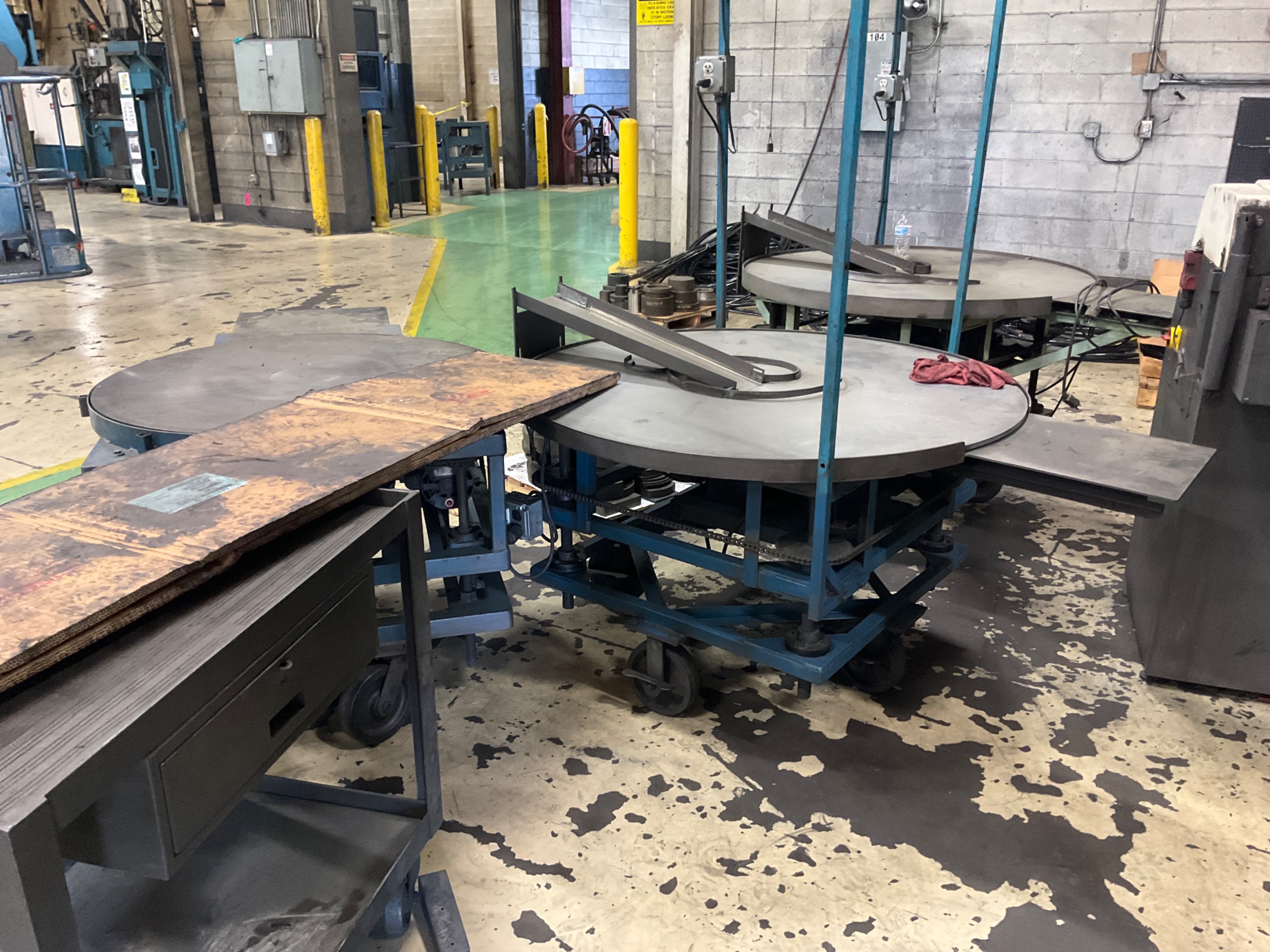 QTY 5: ROTARY TABLES