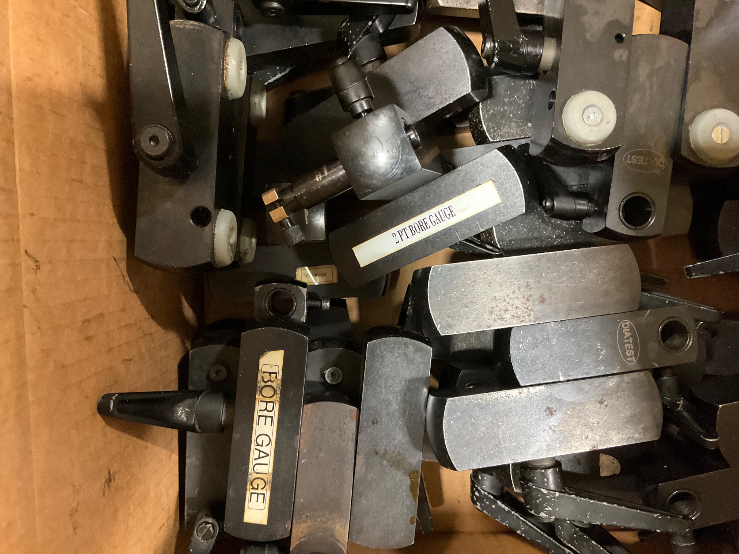 BULK QTY OF BORE GAUGE HOLDERS